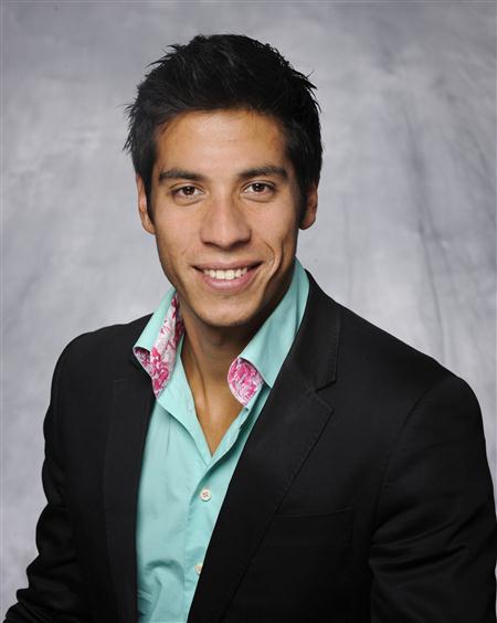 Roman van der Werff in Saturday Night Fever • musicaljournaal