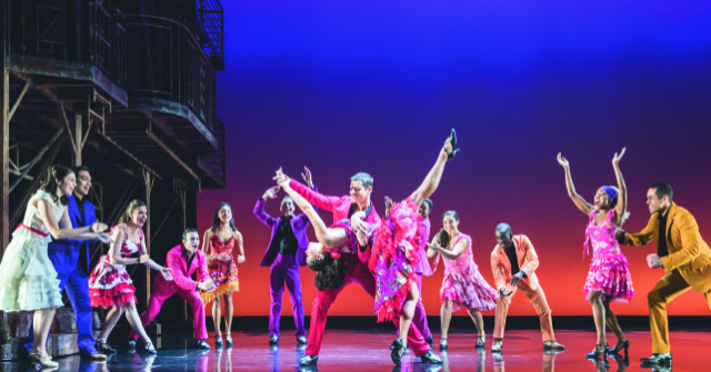Broadway musical West Side Story vanavond in première • musicaljournaal
